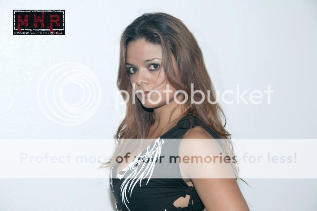 Lucy Mendez Voted the 2014 MWR Best Female Wrestler By the Fans ...